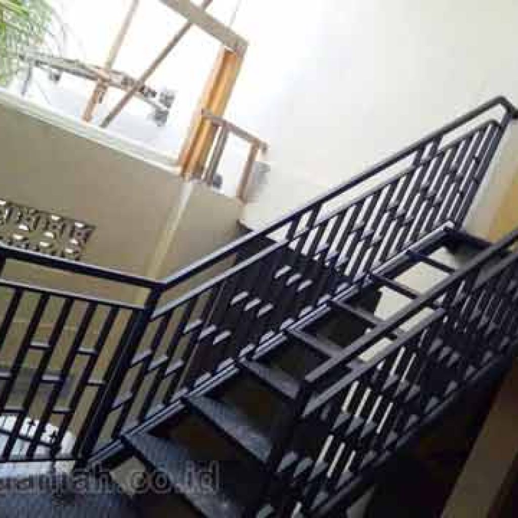 Harga Railing Tangga Minimalis Modern Di Kebumen - Madaniah™