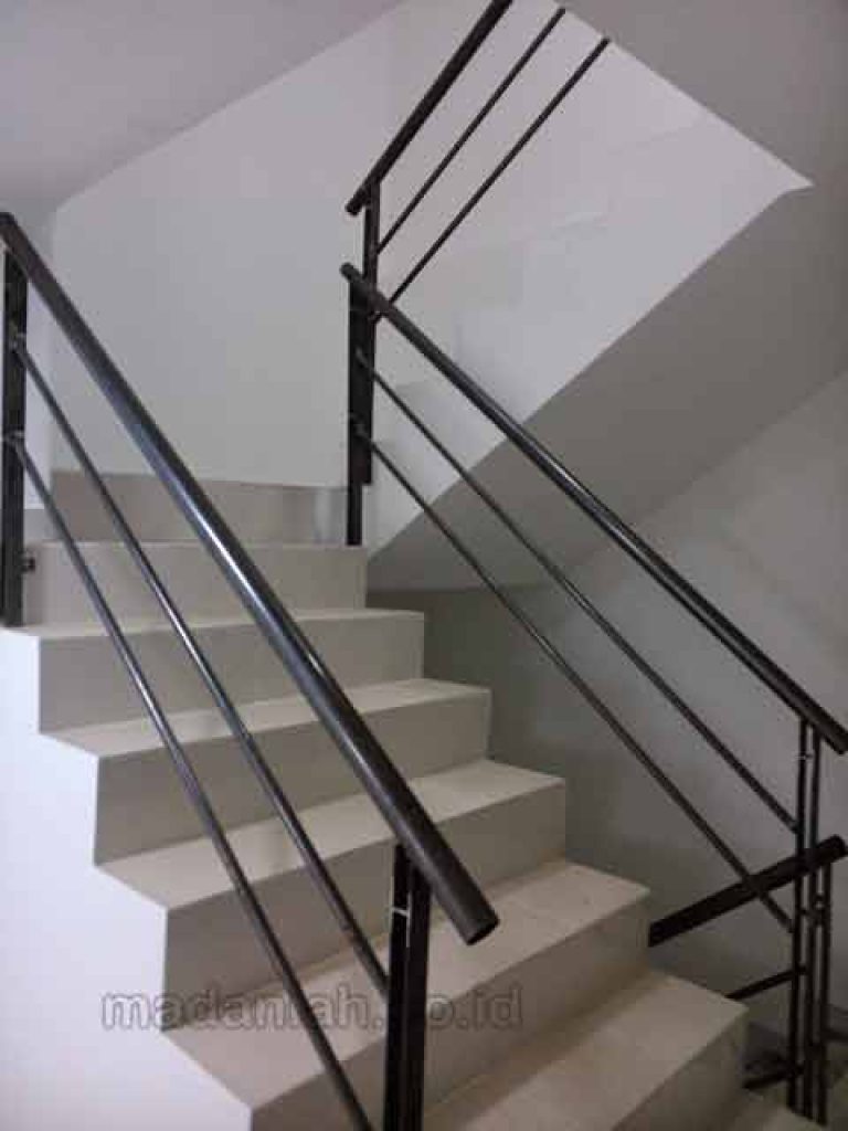 Harga Railing Tangga Minimalis Modern Di Purworejo - Madaniah™