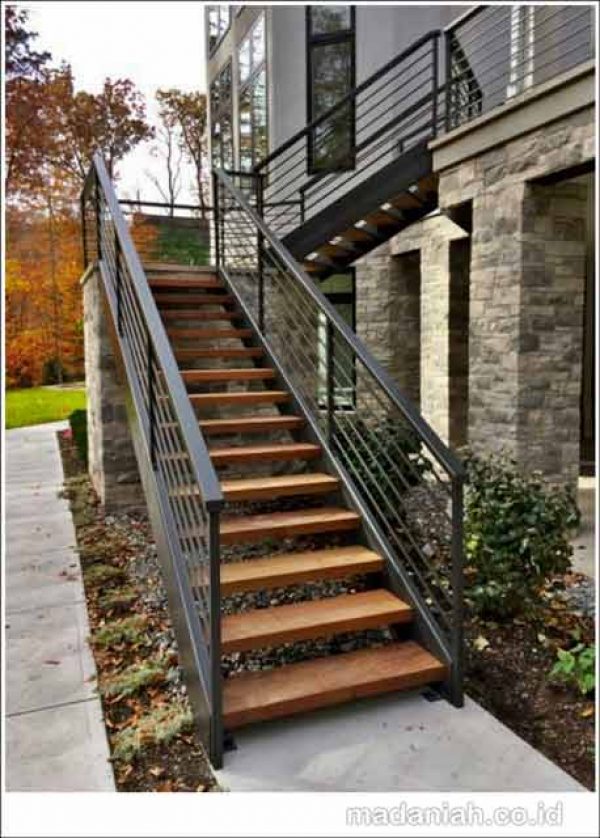 Railing Tangga Teras Model Terbaru Bagus Rapi Bergaransi - Madaniah™