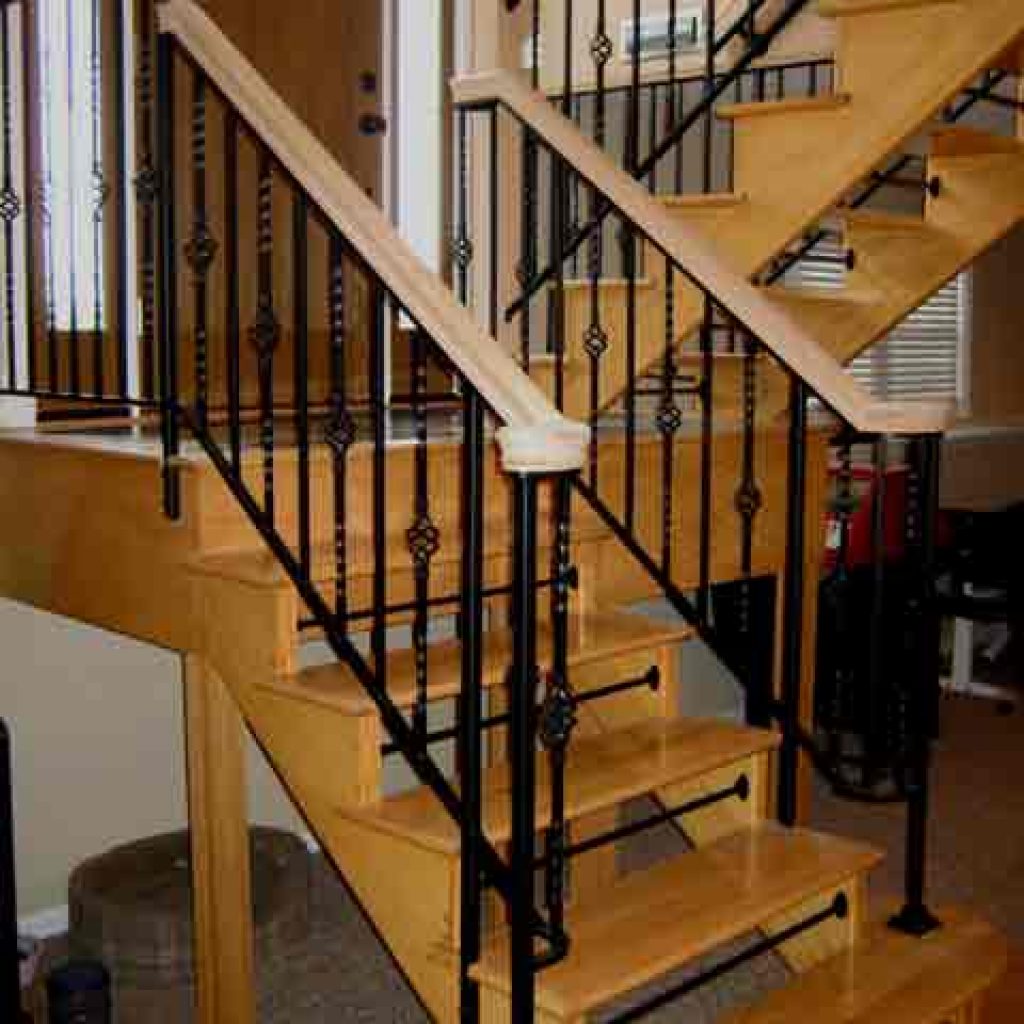 Harga Railing Tangga Besi Pegangan Kayu Kebumen - Madaniah™