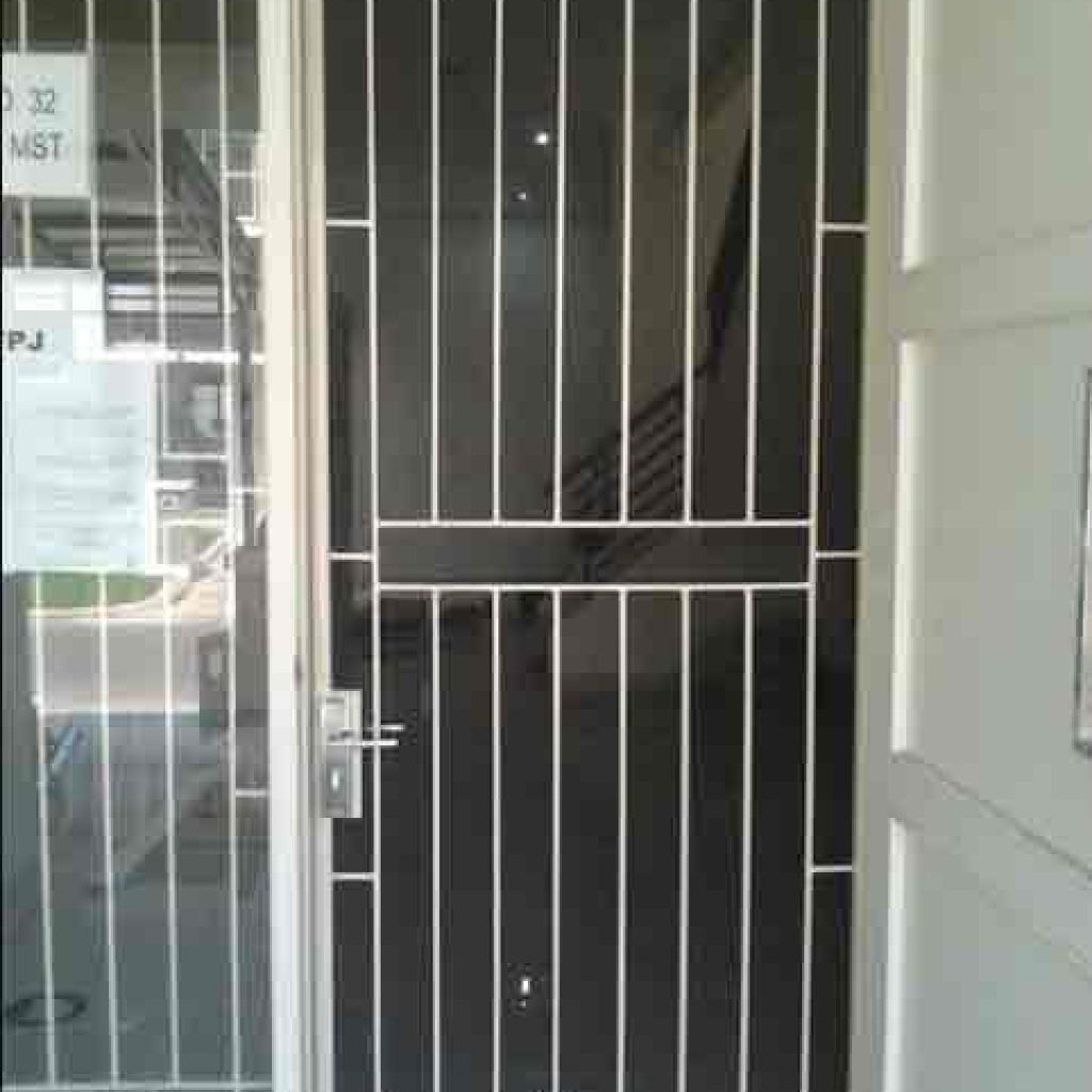 Model Teralis Besi Nako Terbaru Murah - Madaniah™